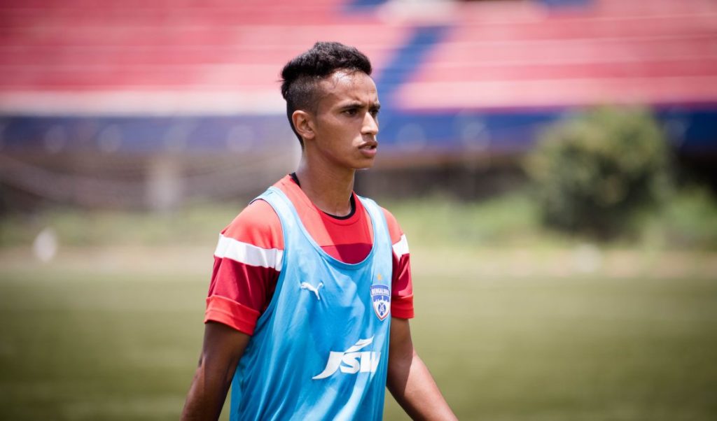 Bengaluru FC sign promising defender Gursimrat Singh, while Vishal ...