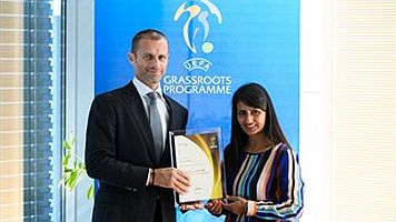 English amateur women's football pioneer of Indian origin Parm Gill ...