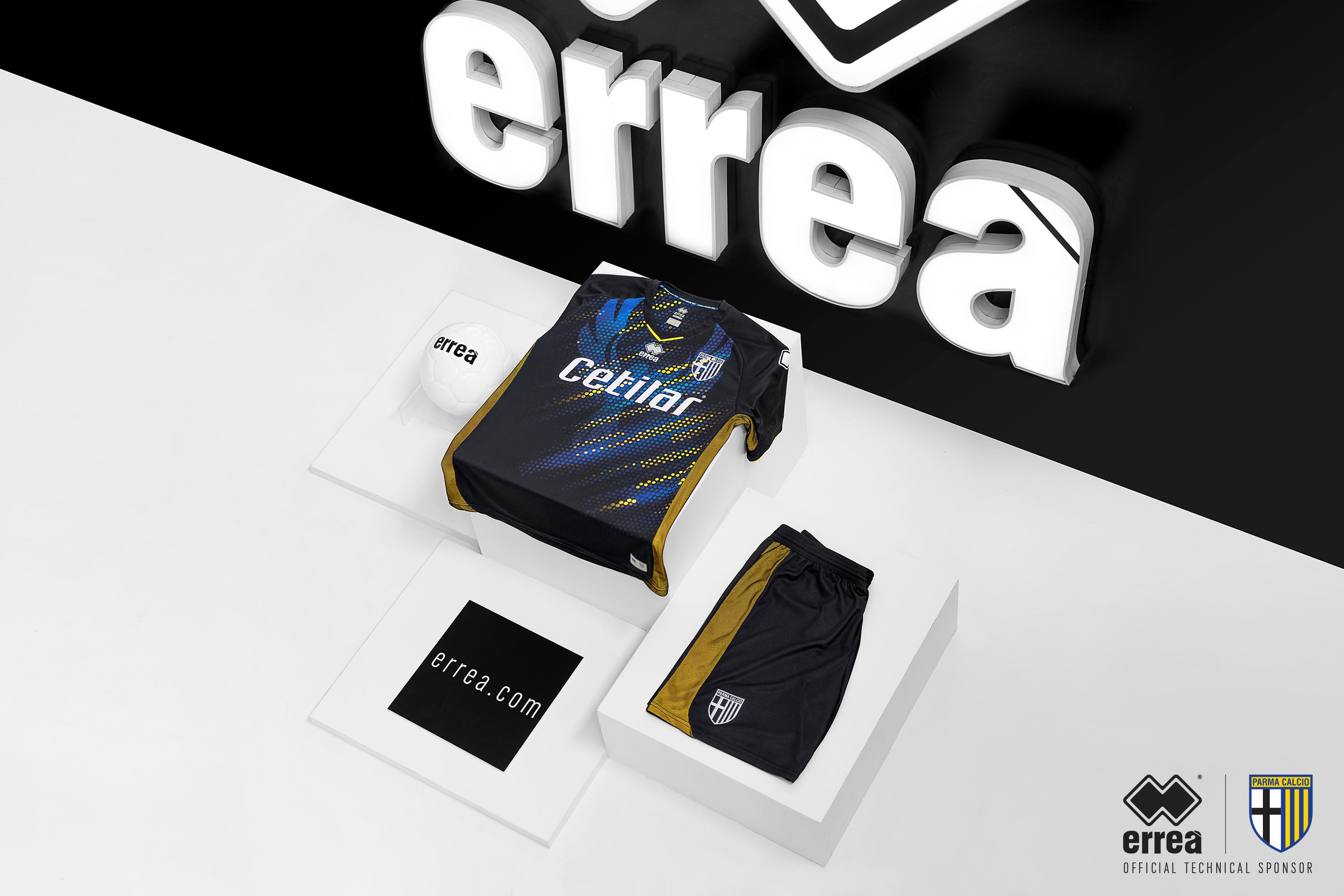 Parma Calcio's third official kit from Errea is unveiled!