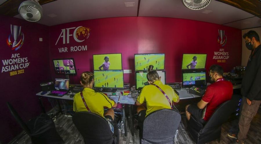 VAR makes debut as all-female match officials create history at 2022 ...
