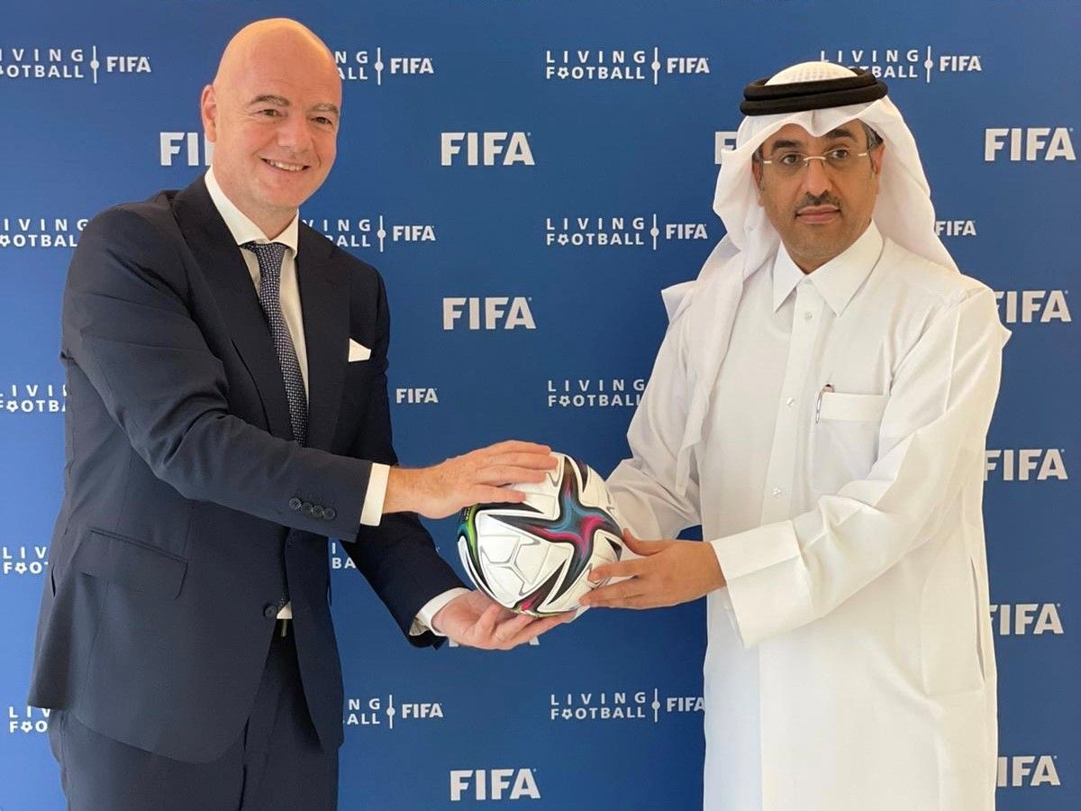 FIFA President & Qatar Minister of Labour meet to discuss progress of ...