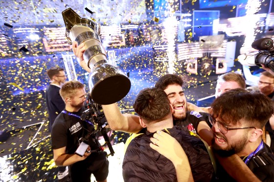 Germany's Umut Gültekin crowned FIFAe World Champion 2022!
