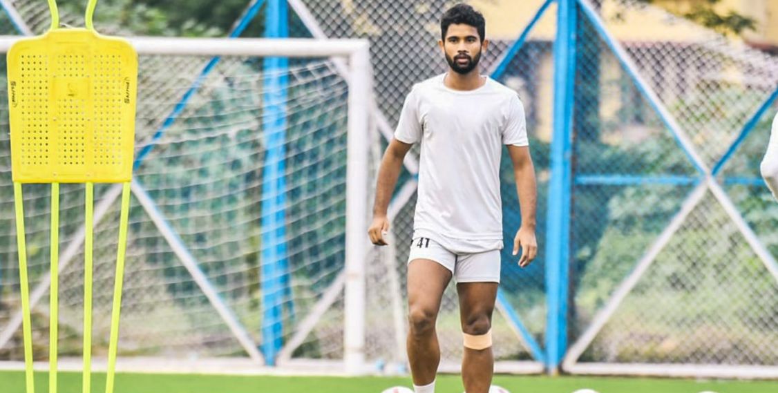 Hyderabad FC sign full-back Manoj Mohammad!