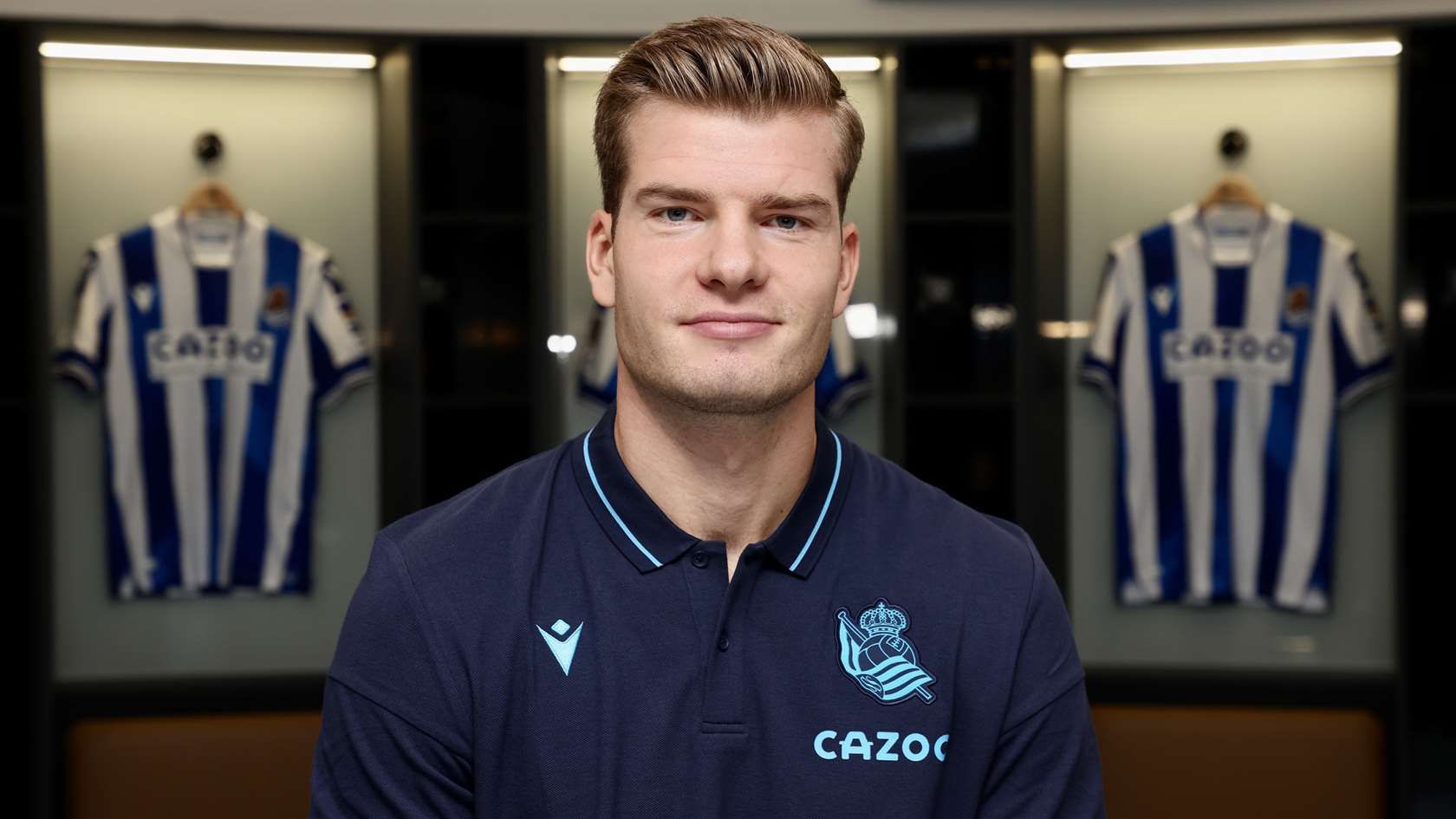 RB Leipzig's Alexander Sorloth extends Real Sociedad loan!