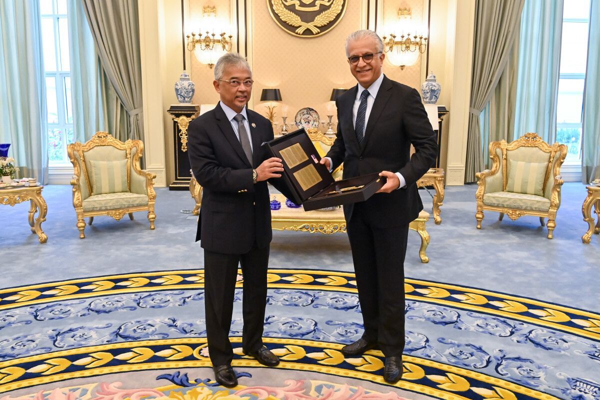 AFC President visits King of Malaysia Al-Sultan Abdullah!
