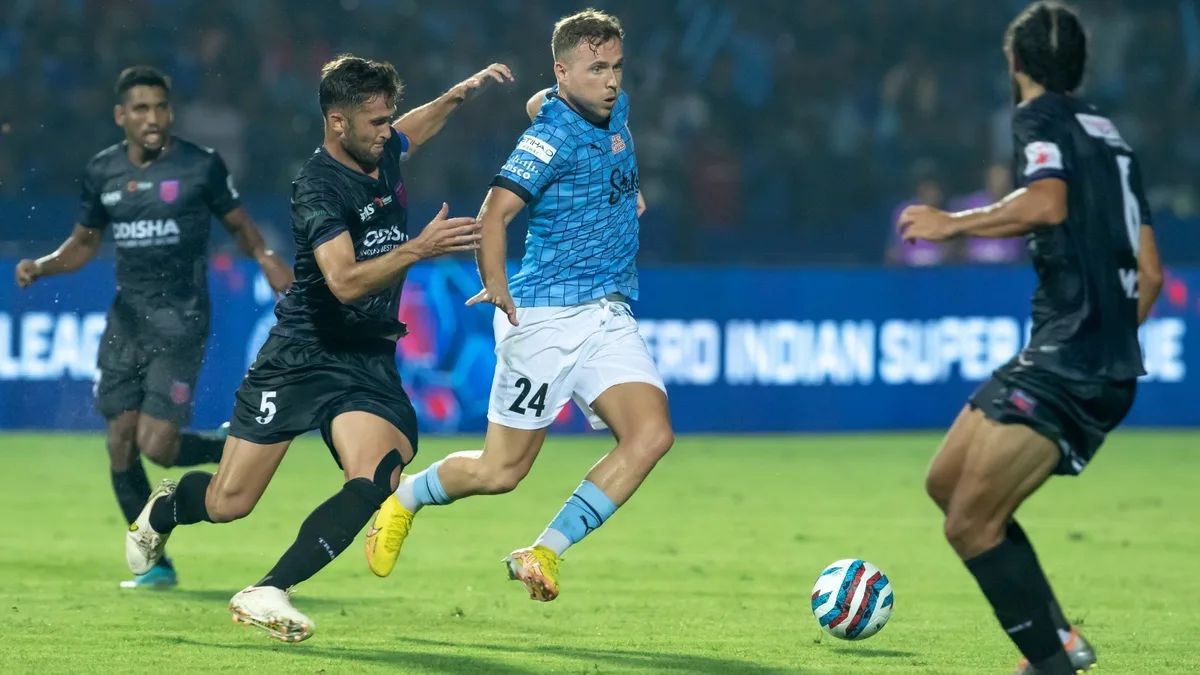 Mumbai City FC score 2-0 win over Odisha FC on Mumbai Football Arena ...