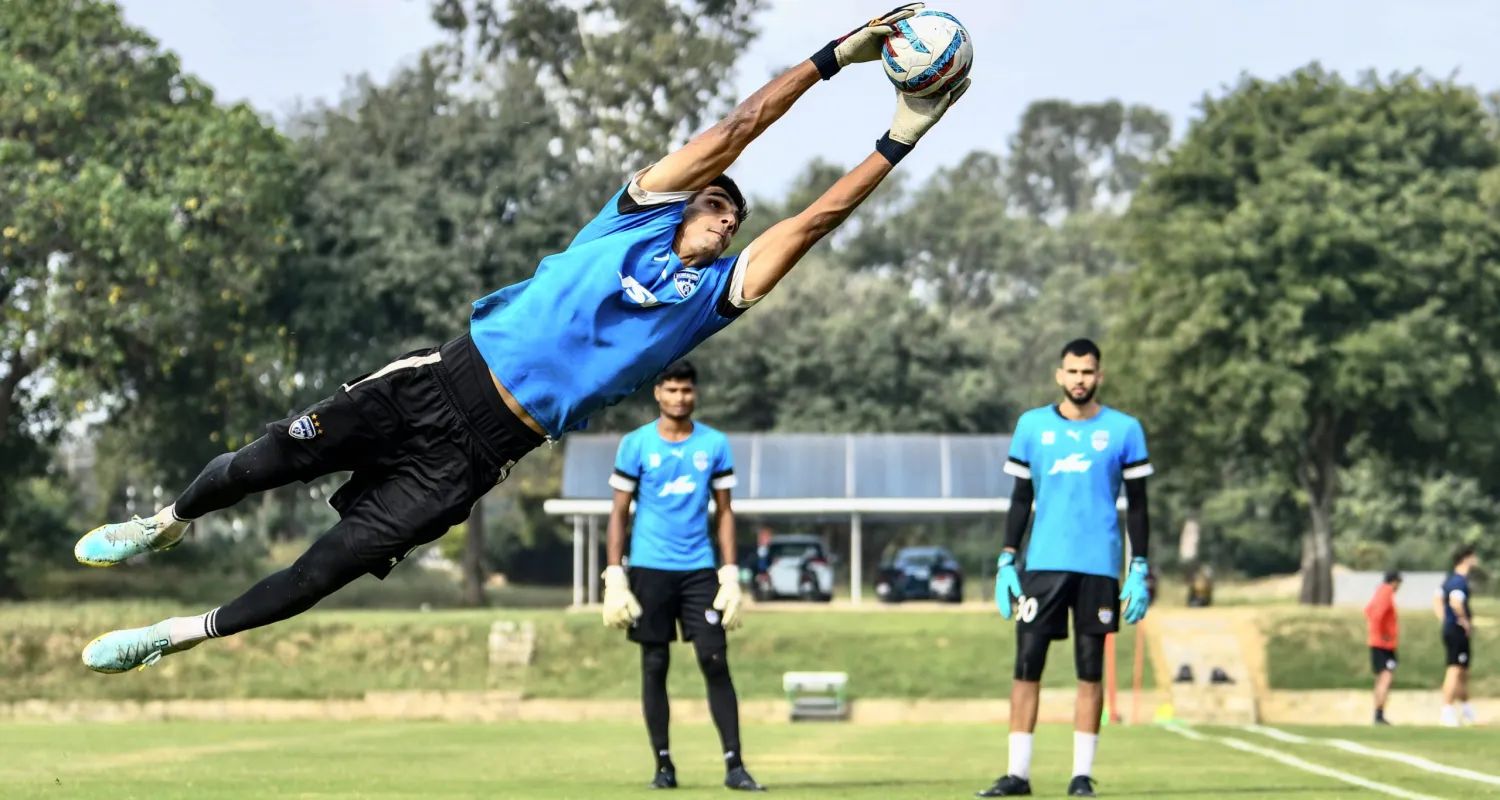 Bengaluru FC & Kerala Blasters square up in Kochi!