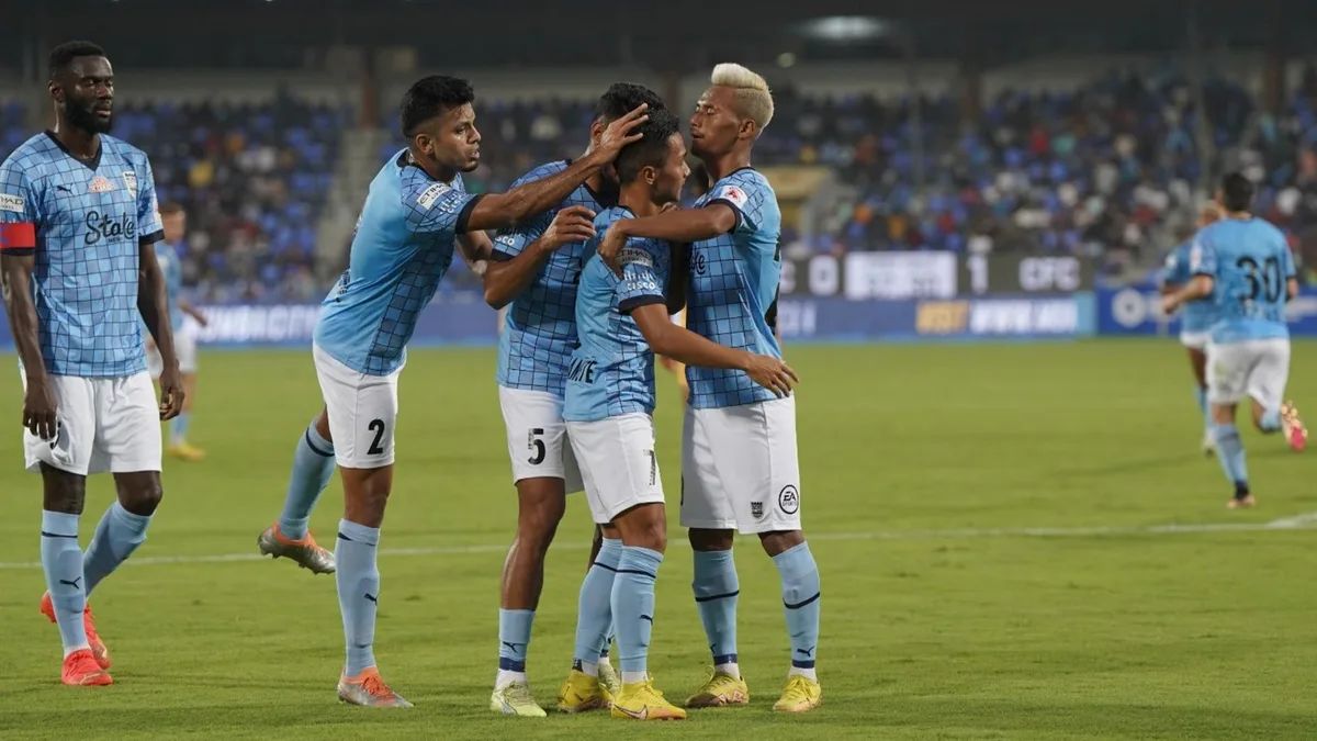 Mumbai City FC edge 2-1 past Chennaiyin FC at the Mumbai Football Arena!