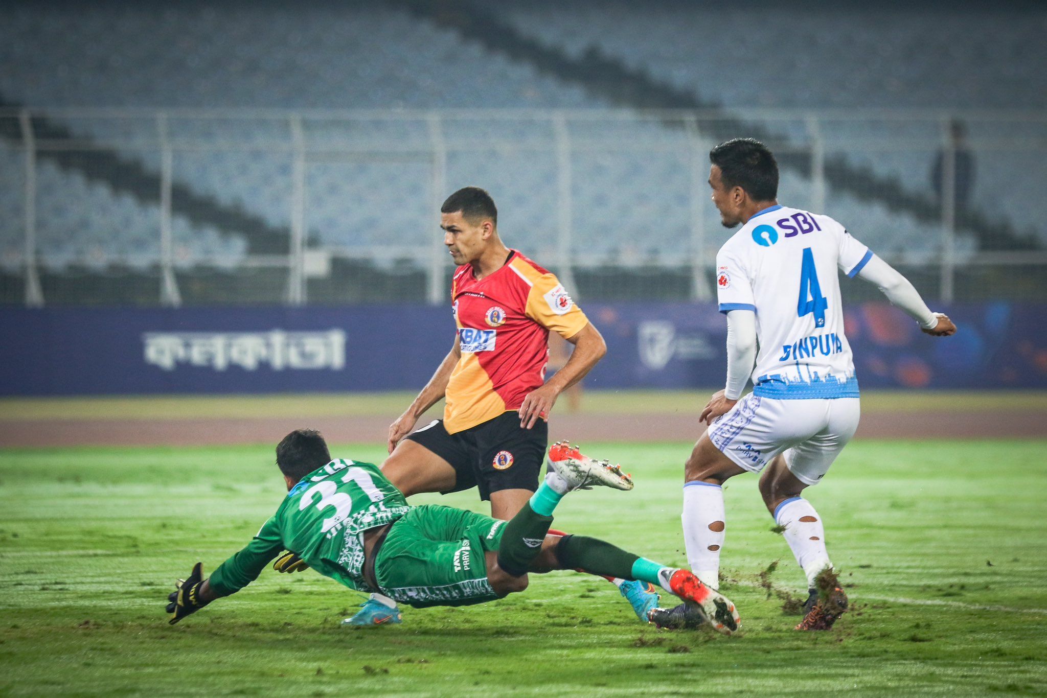 Jamshedpur FC score 2-1 comeback win at East Bengal FC!