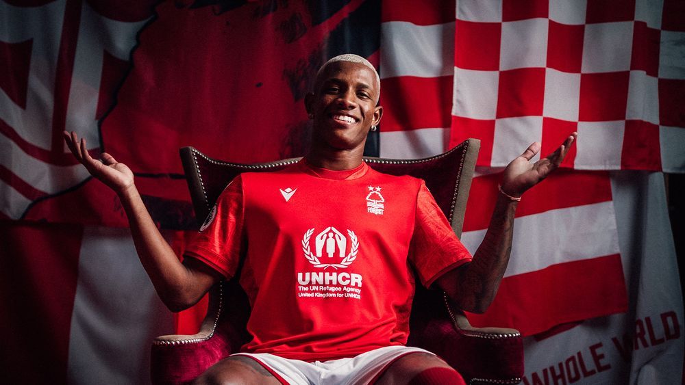 Nottingham Forest complete midfielder Danilo signing!