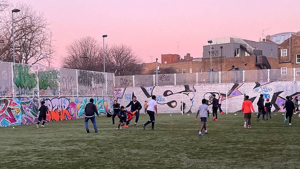 Arsenal FC players attend London Fields pitch opening!
