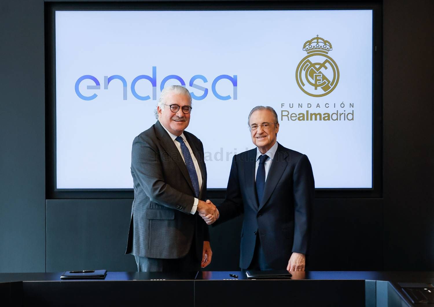 Real Madrid & Endesa sign collaboration for Foundation's schools in ...