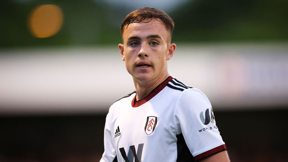 Luke Harris signs Fulham FC contract extension!