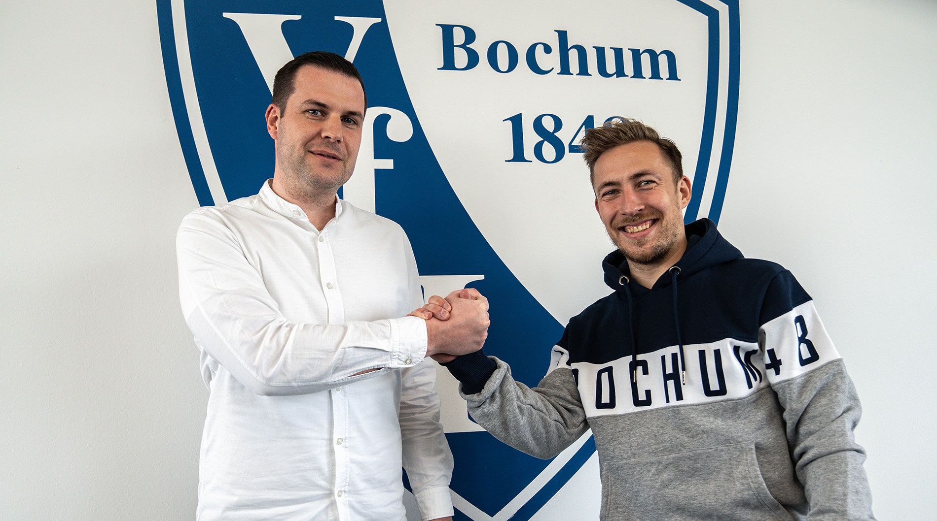 VfL Bochum sign defender Felix Passlack from Borussia Dortmund!