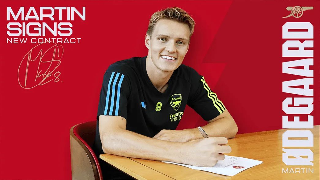 Martin Odegaard signs new Arsenal FC contract!