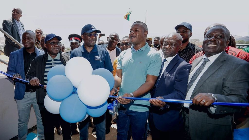 Zambia inaugurates stadium renovated with support of FIFA Forward funds!