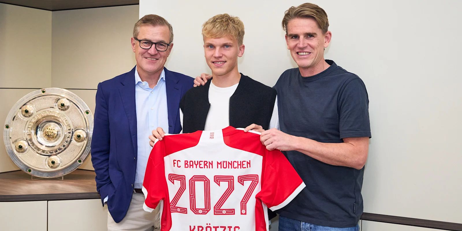 Bayern Munich and Frans Krätzig agree extension until 2027!