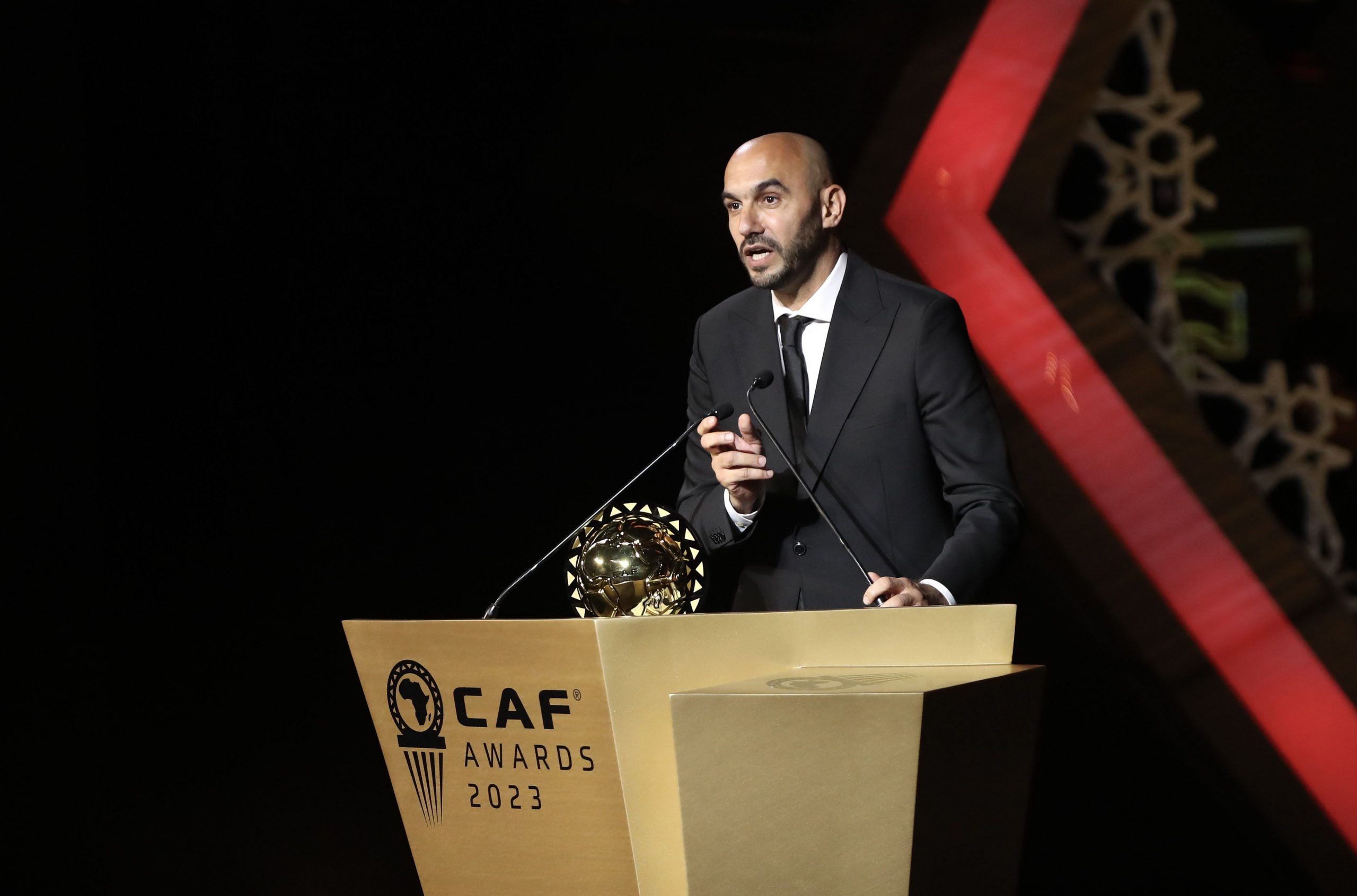 Walid Regragui scoops CAF's Best Coach of the Year prize!