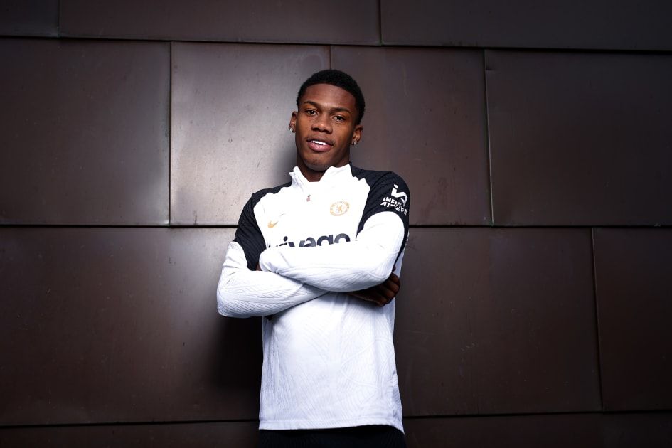 Dujuan Richards completes Chelsea FC move!