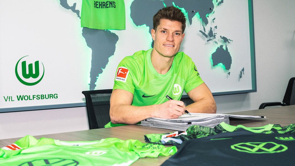 VfL Wolfsburg sign striker Kevin Behrens from Union Berlin!