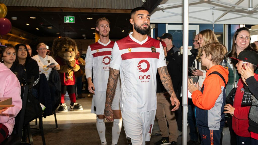 Valour FC unveil 2024 home and alternate kits by Macron!