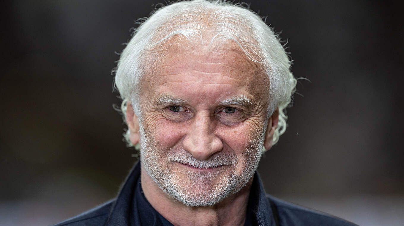 Germany's DFB extends Rudi Völler contract until 2026!