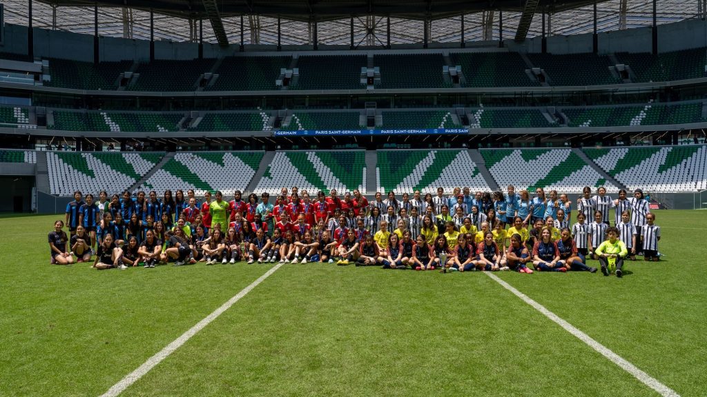 Paris Saint-Germain organise the first international competition for girls!